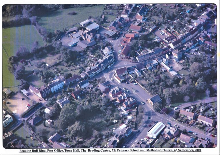 Brading Community Archive Brading Bull Ring, Post office, New Town Hall ...